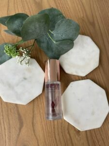 The Best Setting Spray for Mature Skin Over 40 - wizardingbeauty.com